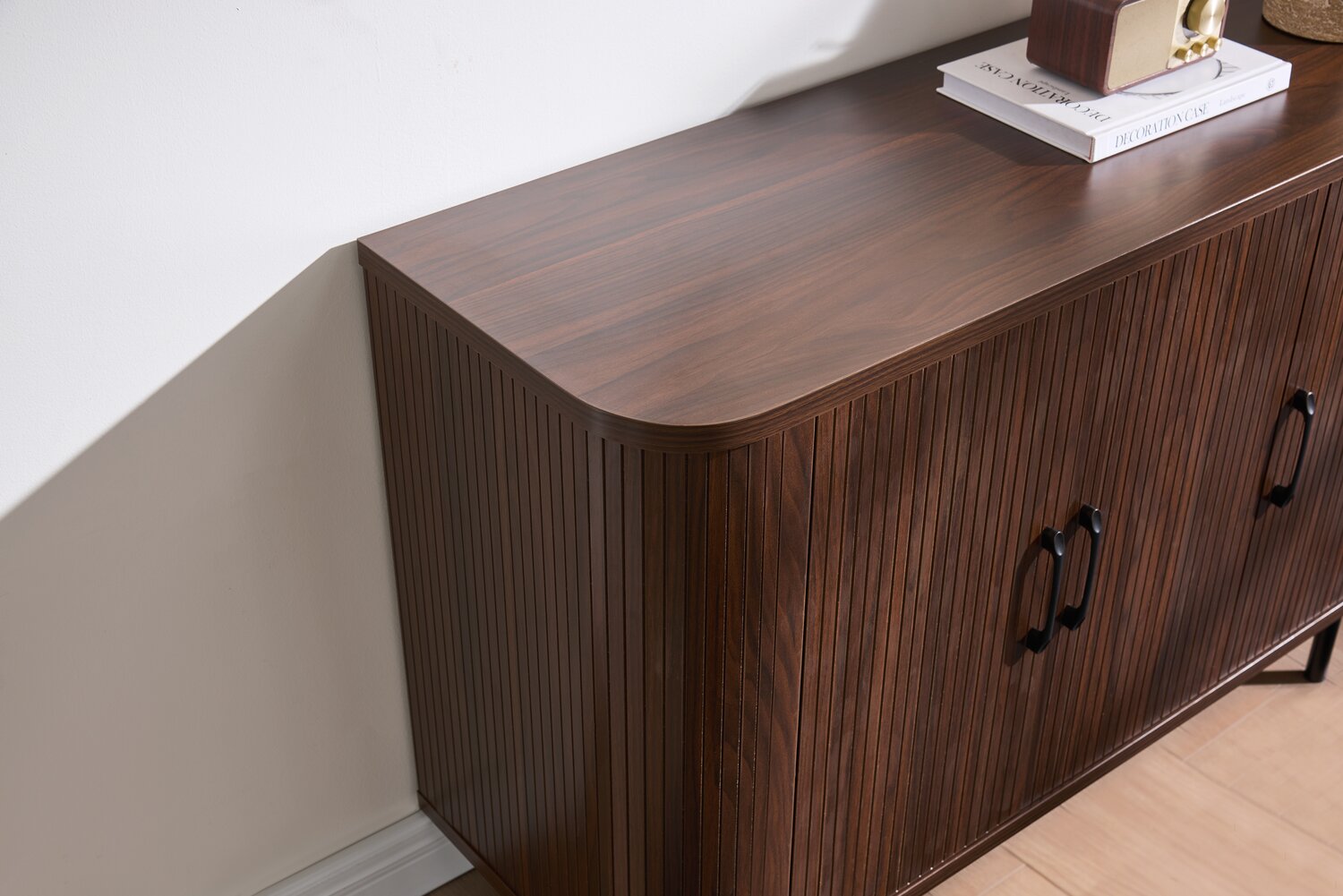 Armoire décorative Carlene de 47 po - noyer foncé - Brick
